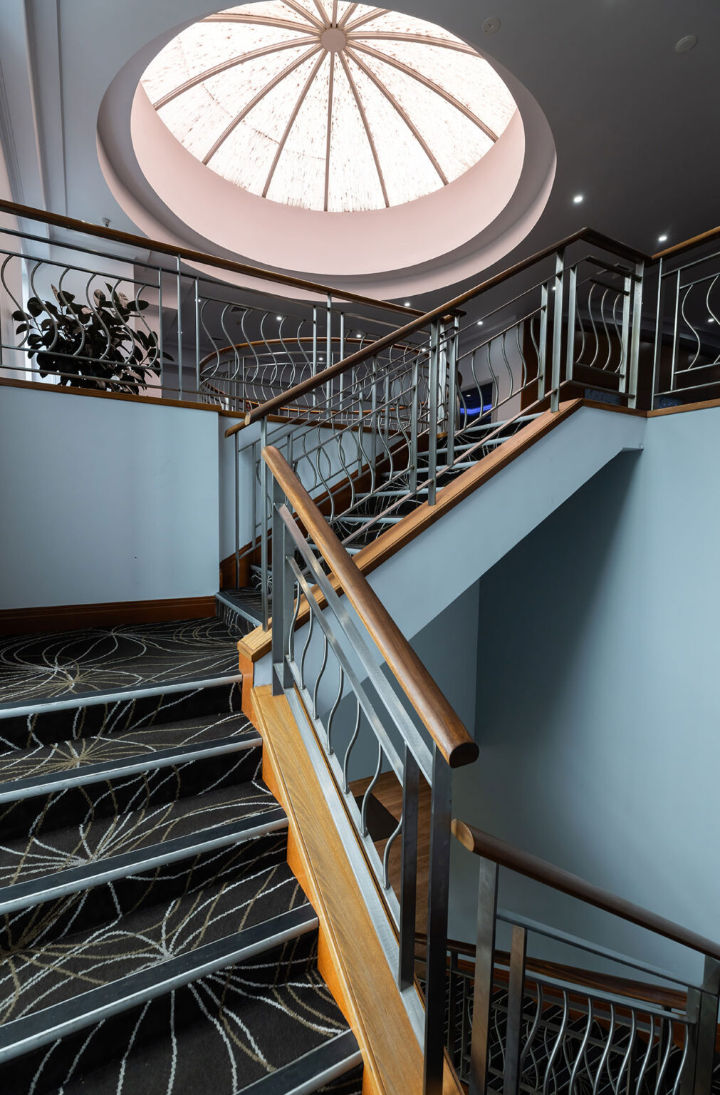 About The Club – Club On East